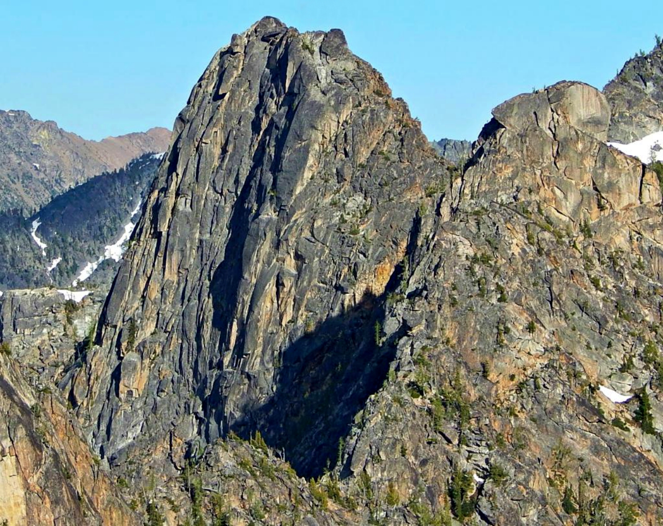 Alpine Scramble - The Fin/Southeast Ridge — The Mountaineers
