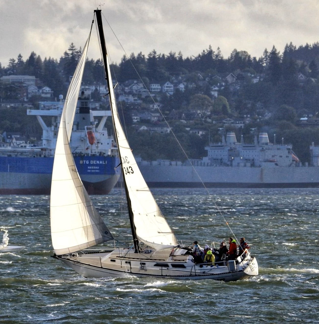 Whisper, Tyee Marina — The Mountaineers