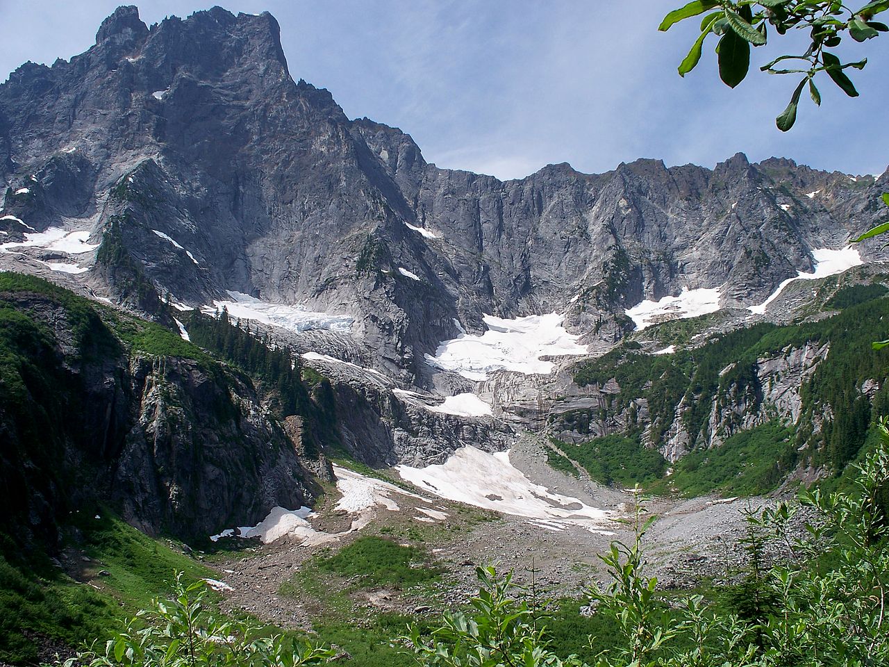 Slesse Mountain/Northeast Buttress — The Mountaineers