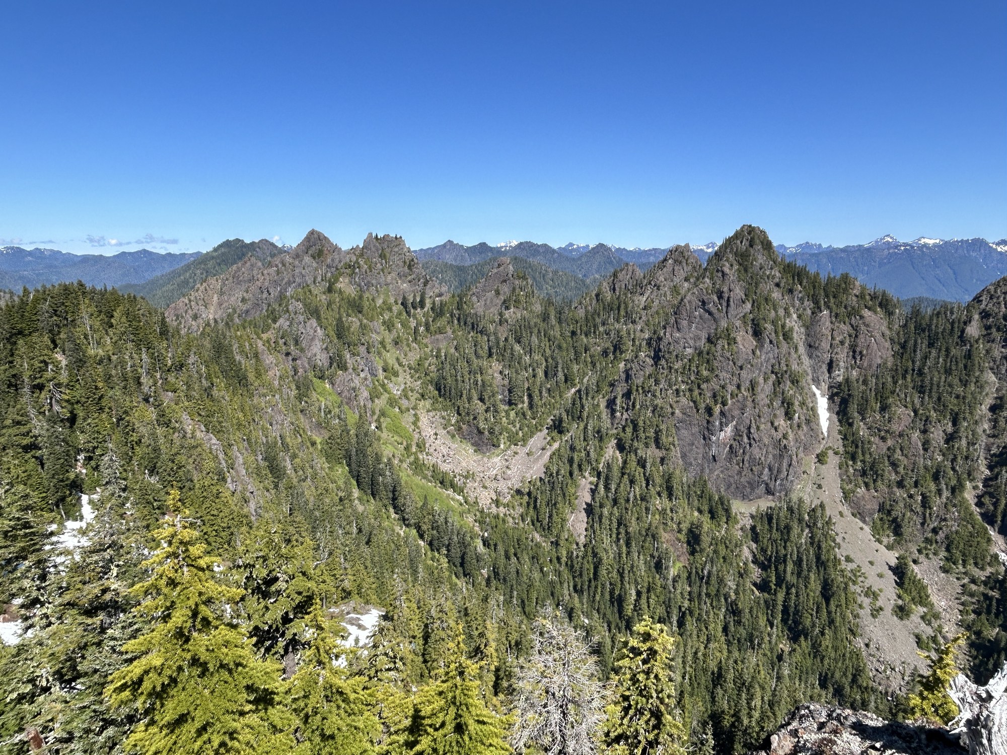 Alpine Scramble - Dry Mountain (West Access) — The Mountaineers