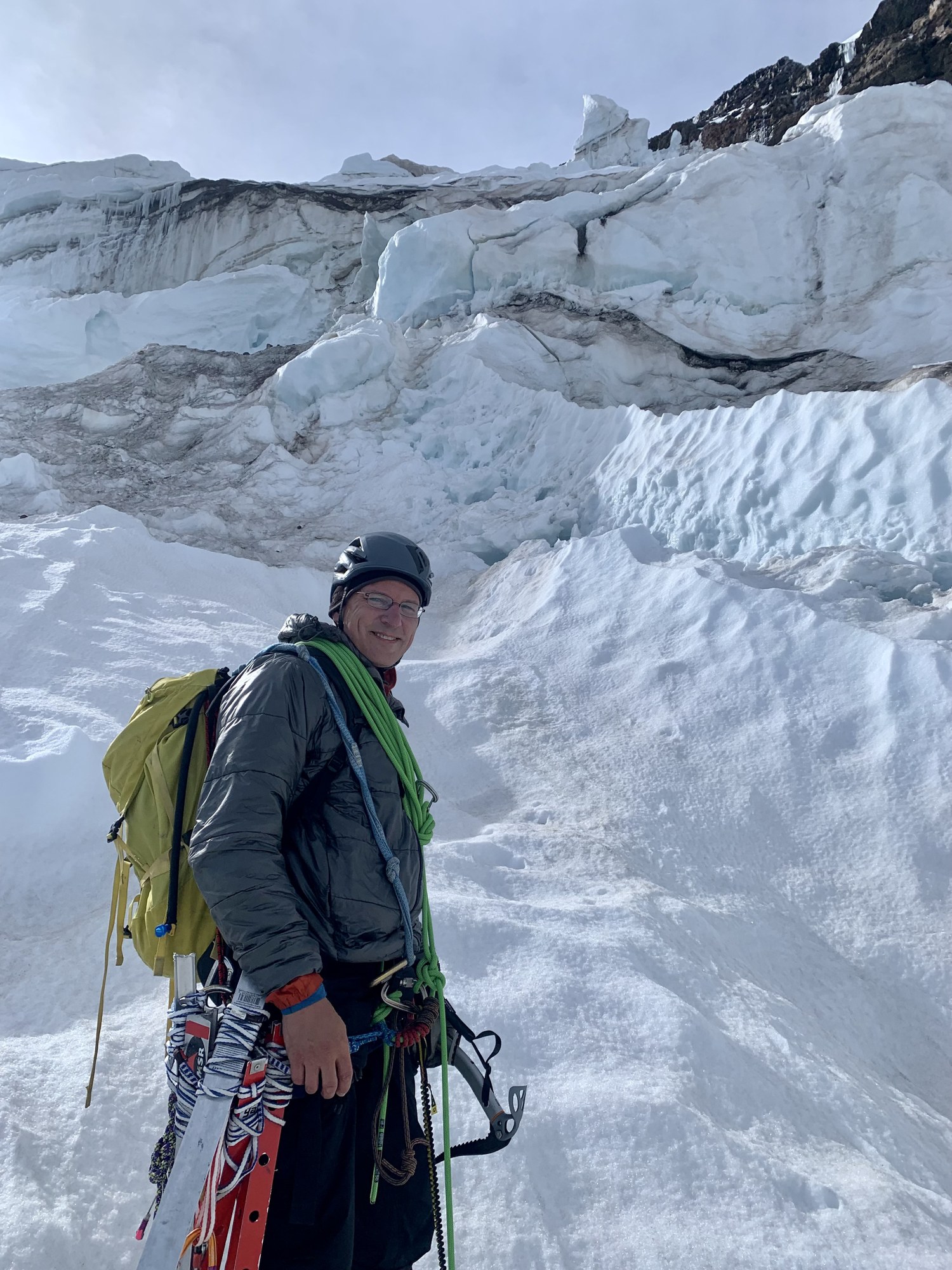 Intermediate Alpine Climb - Mount Adams/Adams Glacier — The Mountaineers