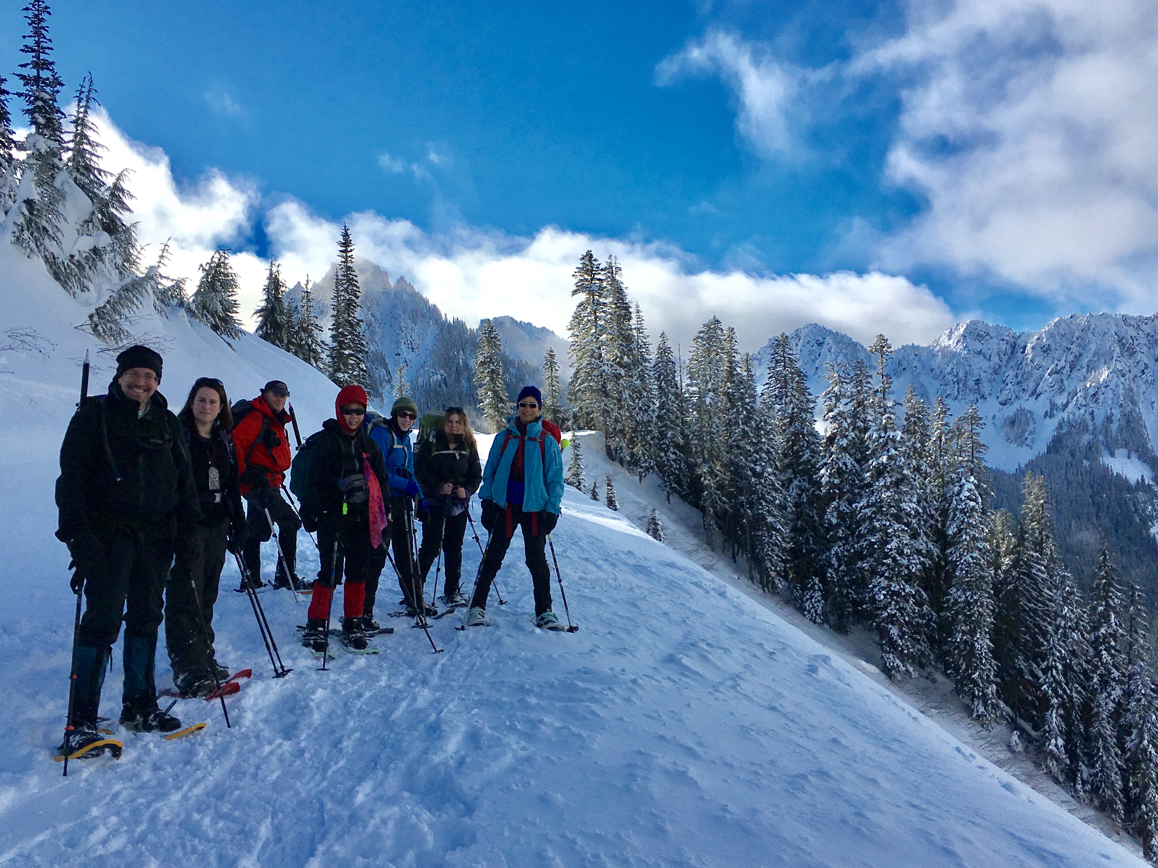 Intermediate Snowshoe - Mazama Ridge (Mount Rainier) — The Mountaineers