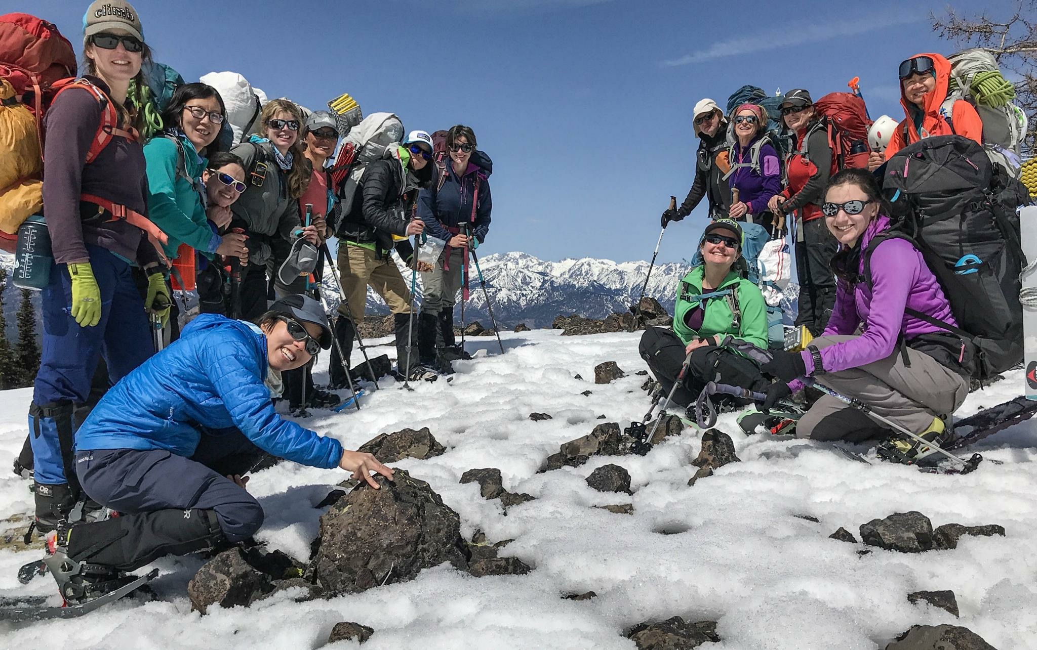 Seattle Basic SIG SNOW FT - SIG Snow Overnight (Snow Anchors & Belays ...