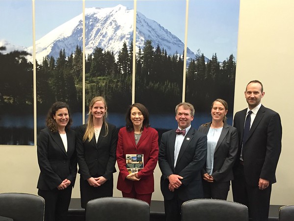 Advocacy 101: Best Practices for Engaging with Lawmakers — The Mountaineers