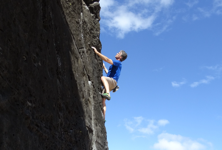 Bookmarks | All and Nothing: Inside Free Soloing — The Mountaineers